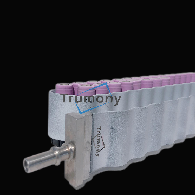 Compact Energy Storage System Battery Pack Liquid Cooled Snake Shaped ...